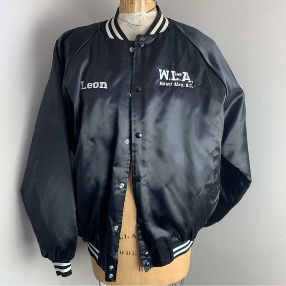 Jackets & Coats | Vintage Wla Trucking Mens Xl Black Satin Snap Bomber Jacket Leon Retro Varsity ...